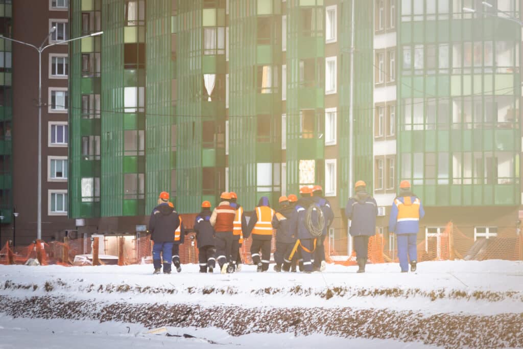 Staying Warm & Safe During Cold-Weather Construction Projects